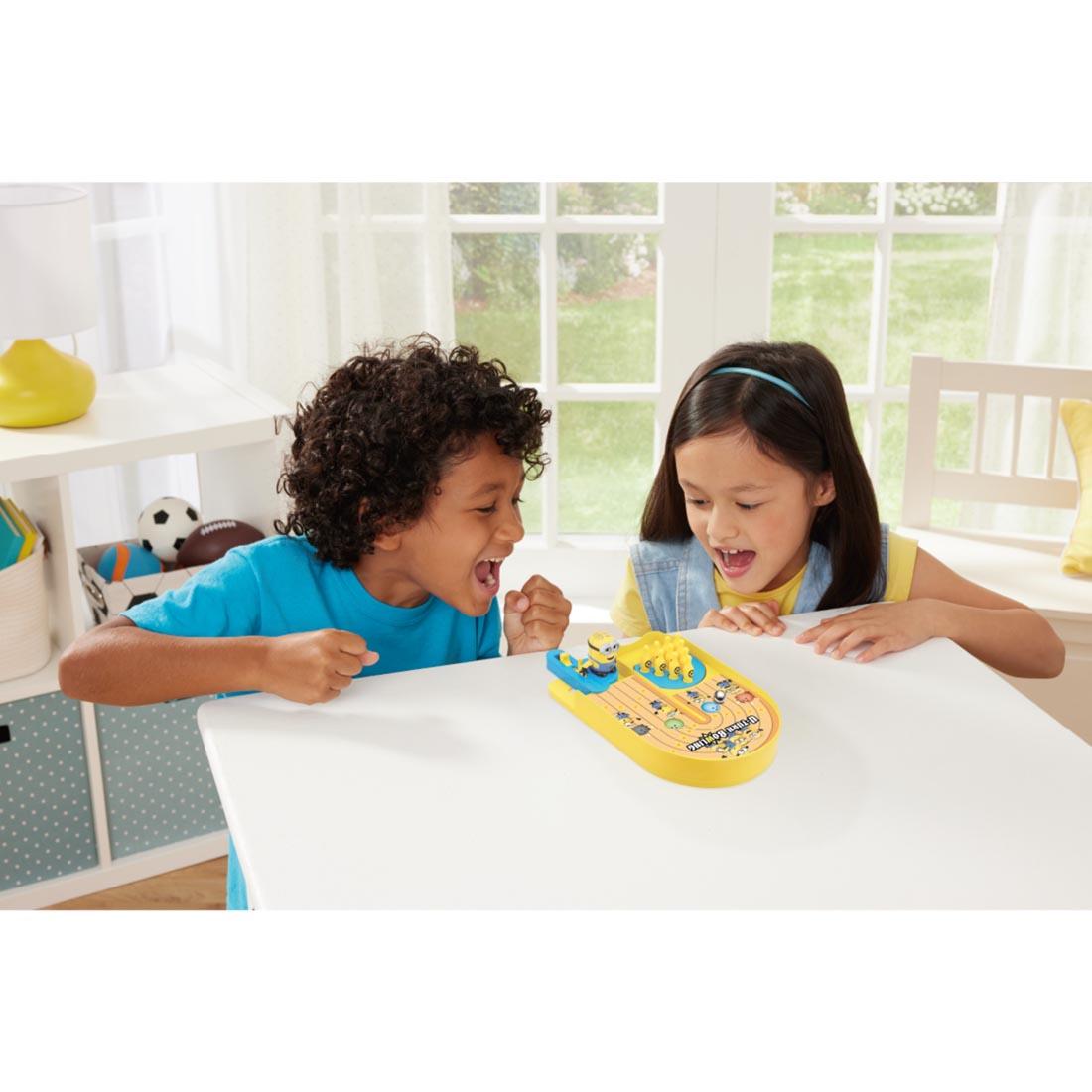 Minions U-Turn Bowling Game