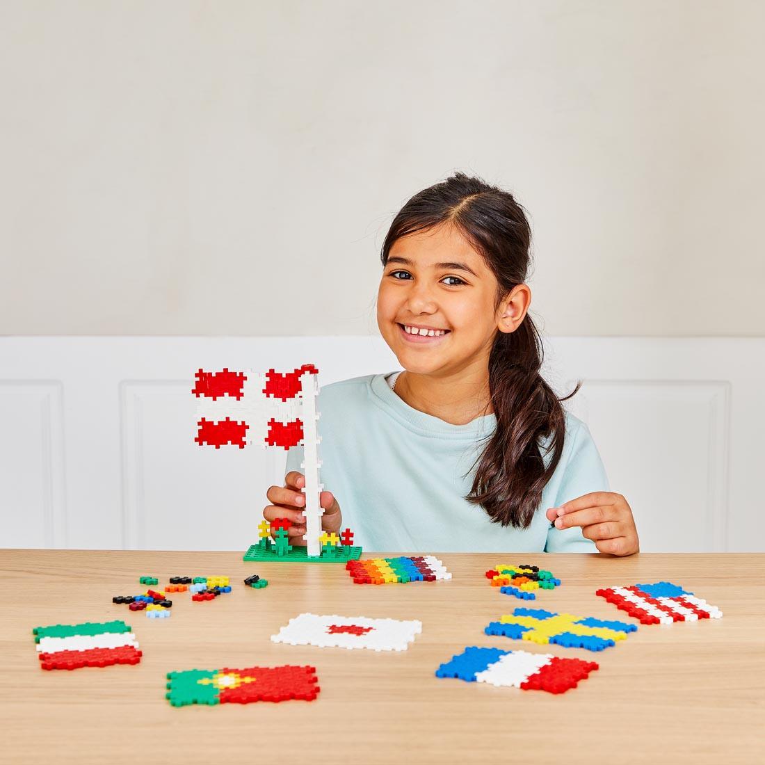 Plus-Plus Learn To Build Flags Of The World Set